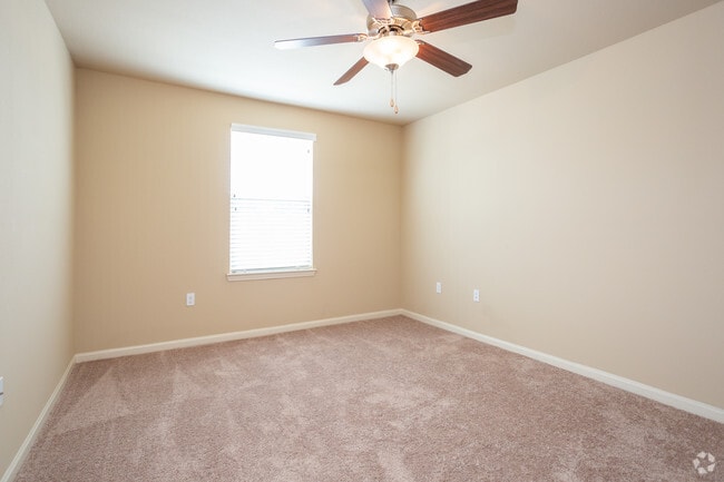 Mallard Crossing Apartments - Baton Rouge, Louisiana - 4 units ...