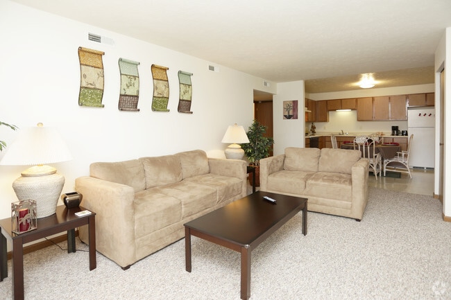 Whispering Pines Apartments - Mishawaka, Indiana - 0 unit available ...