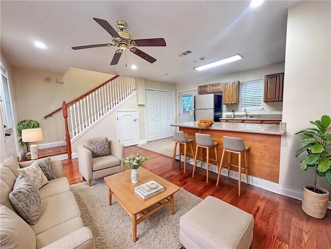 2129 Valmont St Townhome - New Orleans, Louisiana - 1 unit available ...