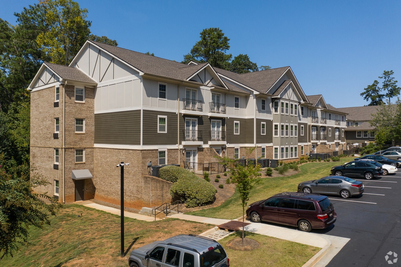 Retreat at Spring Hill Apartments - Stone Mountain, Georgia - 0 unit ...