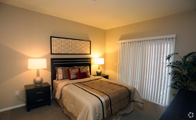 Tesoro Senior Apartments - Porter Ranch, California - 9 units available ...