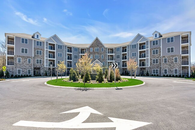 The Enclave 55+ Apartments - Old Bridge, NJ | After55