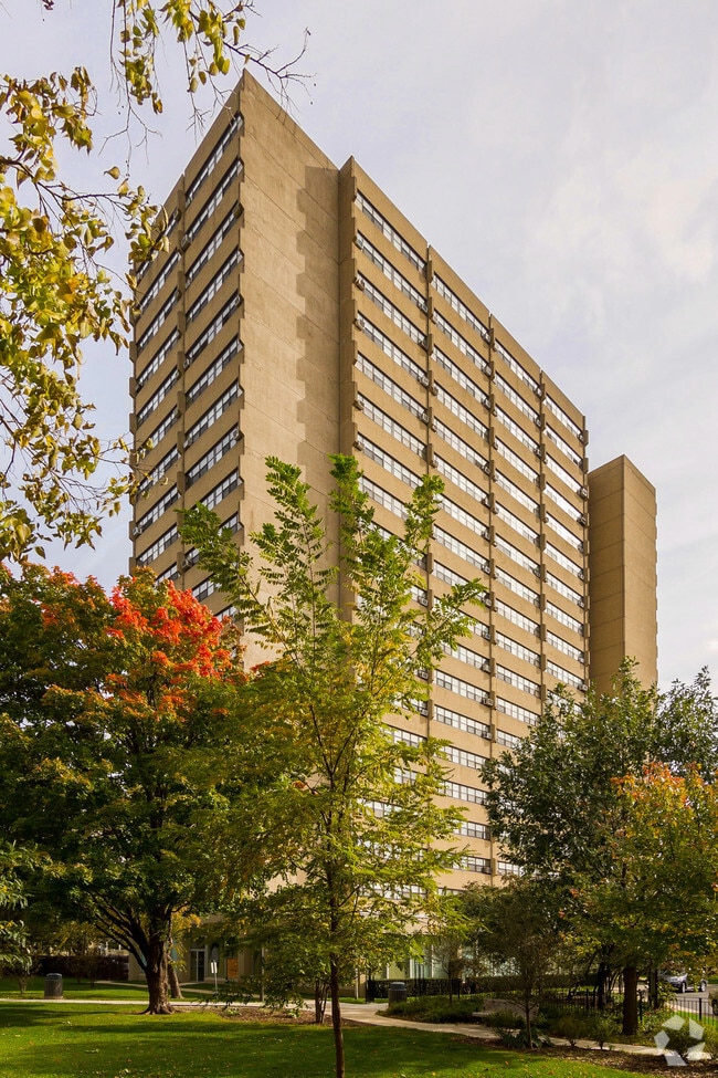 Mills Park Tower Apartments - Oak Park, IL | After55