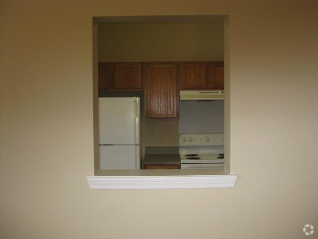 The Metropolitan and Greenlaw Place Apartm... Apartments - Memphis ...