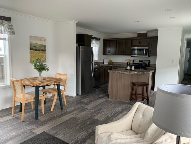Oakbrook Estates- Senior 55+ Community Apartments - Crystal Lake ...