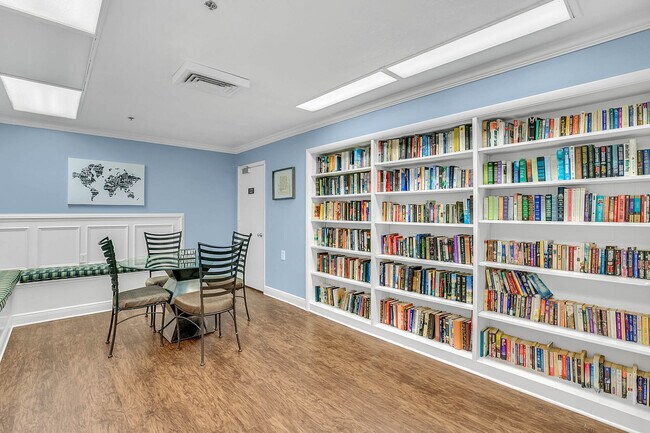 Bay Pointe Tower Apartments - South Pasadena, Florida - 5 units ...