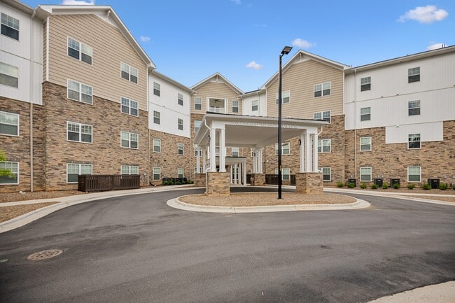Oak Forest Pointe Apartments - Raleigh, NC | After55