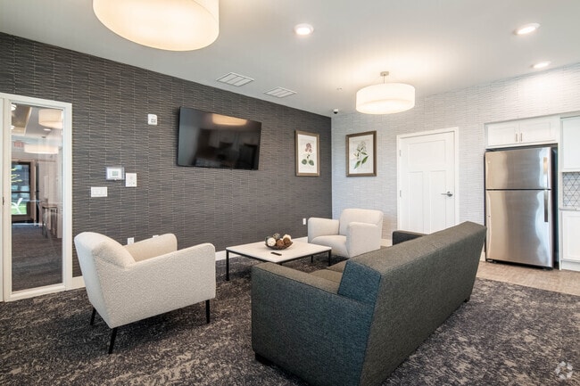 The Oscar Senior Apartments - Madison, Wisconsin - 9 units available ...