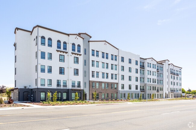Santa Maria Studios - Seniors 55+ Apartments - Santa Maria, CA | After55