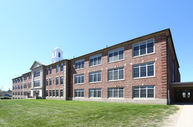 Woodrow Wilson Apartments - Middletown, Connecticut - 1 unit available ... Woodrow Wilson Apartments - Middletown, Connecticut - 1 unit available ...