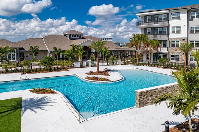Amberlin Wiregrass Ranch 55+ Active Adult Apartments - Wesley Chapel ...