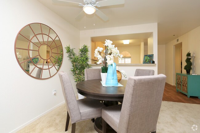 Round Table Natomas | Cabinets Matttroy