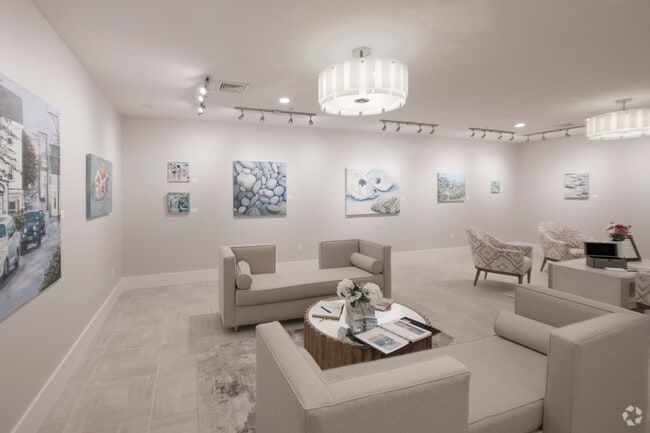 Everleigh Cape Cod- Age 55+ Active Adult Apartments - Hyannis ...