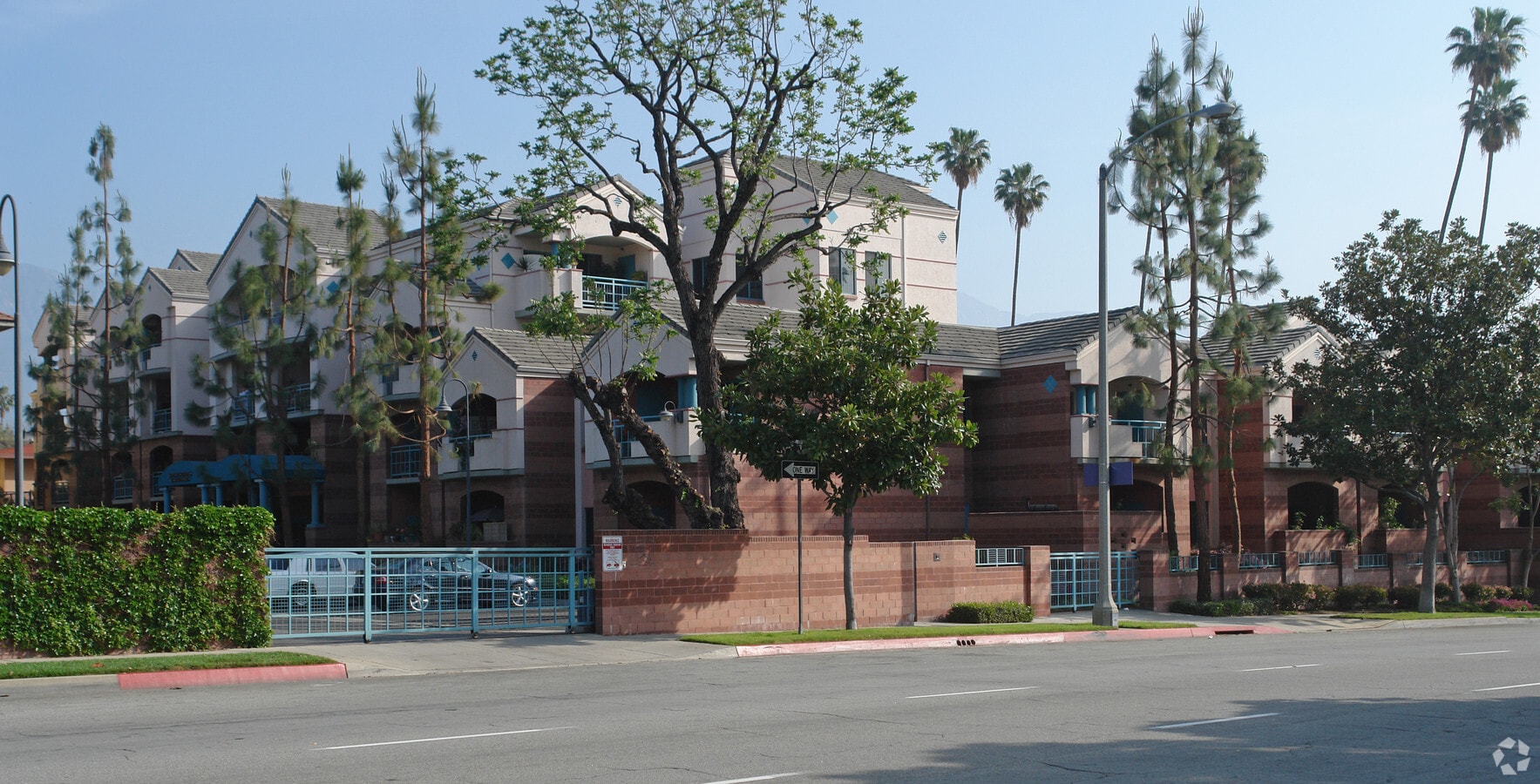 Silvercrest Residence Pasadena Apartments - Pasadena, CA | After55