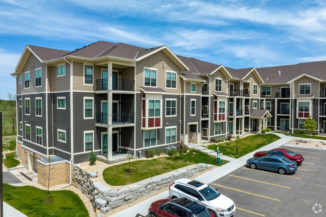 Prairie Brook Apartments - Oregon, Wisconsin - 9 units available | After55