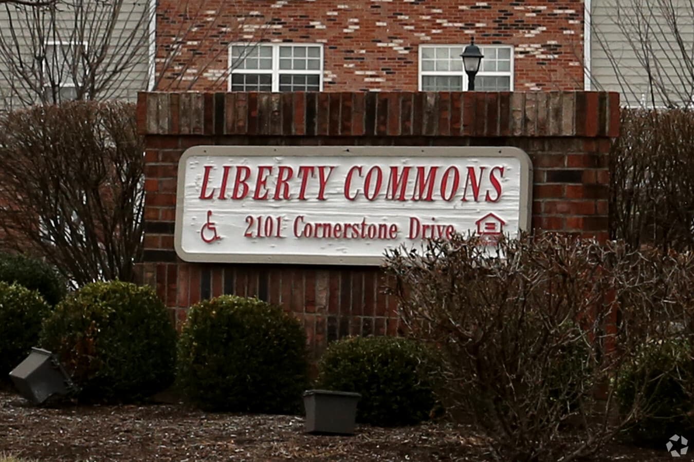 Liberty Commons Apartments - Lexington, KY | After55