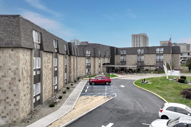 Harter House Anderson LLC Apartments - Anderson, Indiana - 10 units ...