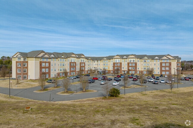 The Grand Richmond at Brook Run Apartments - Richmond, Virginia - 2 ...