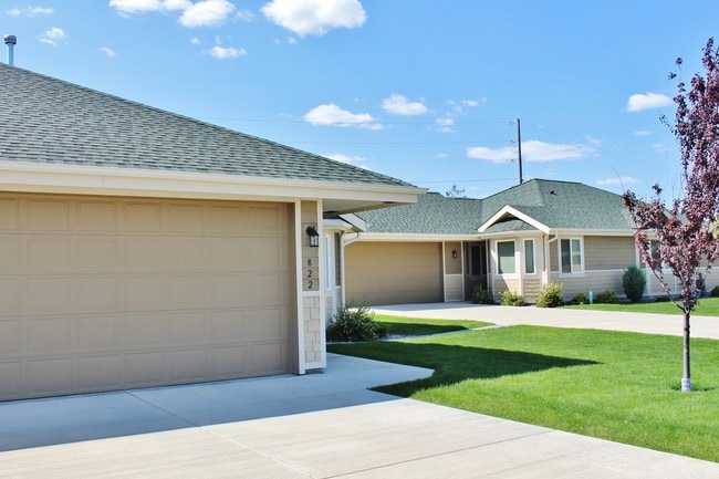 CEDAR SUMMIT ESTATES 55+ DUPLEXES Apartments - Spokane, WA | After55