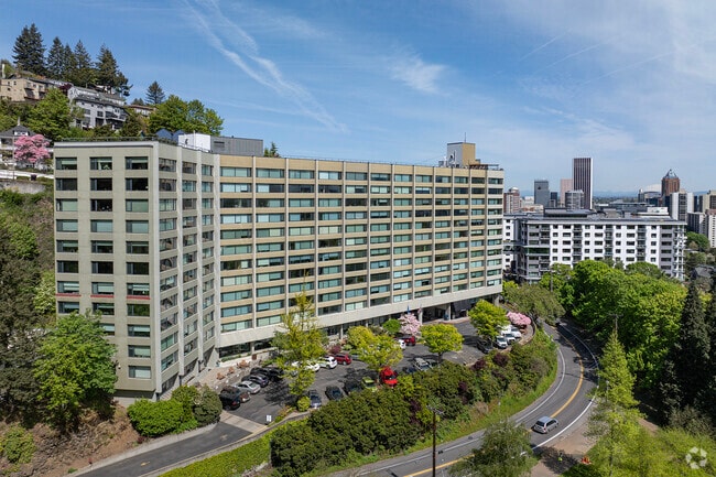 Parkview at Terwilliger Plaza Apartments - Portland, OR | After55