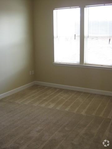 The Metropolitan and Greenlaw Place Apartm... Apartments - Memphis ...