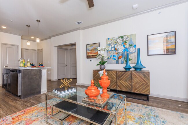 Retreat at Barbers Hill Apartments - Mont Belvieu, Texas - 22 units ...