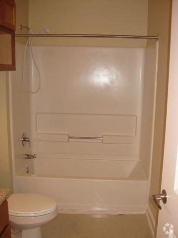 The Metropolitan and Greenlaw Place Apartm... Apartments - Memphis ...