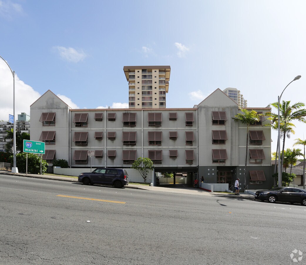 Kulaokahua Apartments - Honolulu, Hawaii - 0 unit available | After55