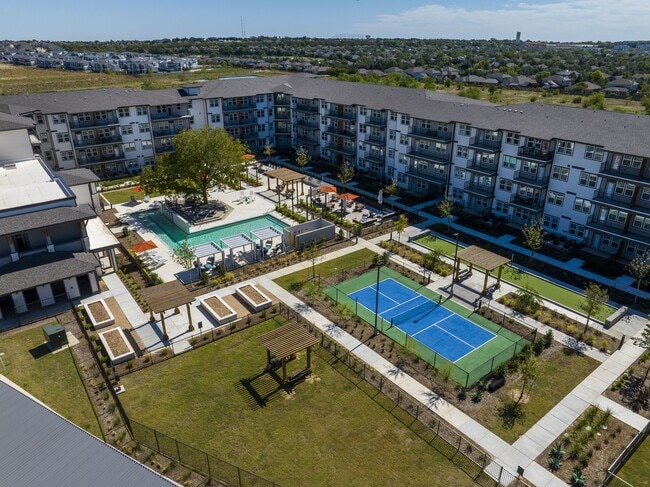 Amberlin Georgetown 55+ Active Adult Apartments - Georgetown, Texas ...