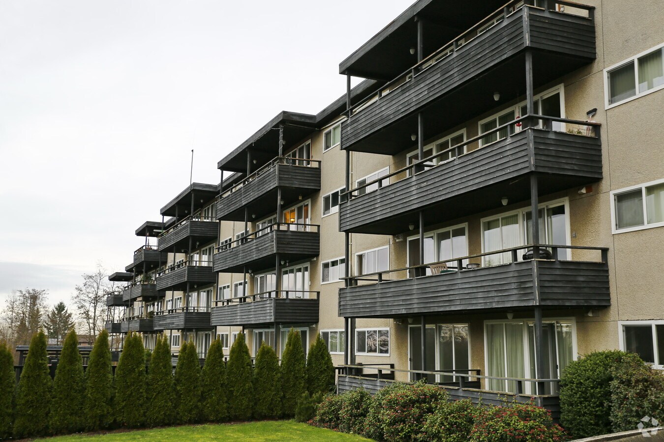 The Mauna Kea Apartments (Age-Restricted/55+) - Tukwila, WA | After55