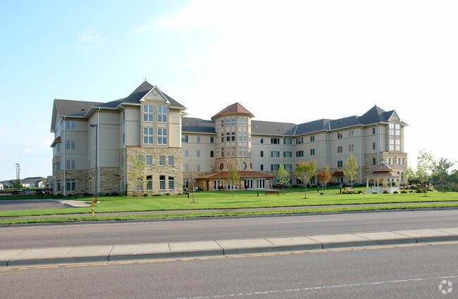 The Wellstead of Rogers Apartments - Rogers, MN | After55