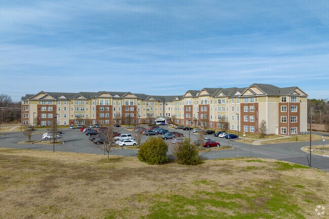 The Grand Richmond at Brook Run Apartments - Richmond, Virginia - 1 ...