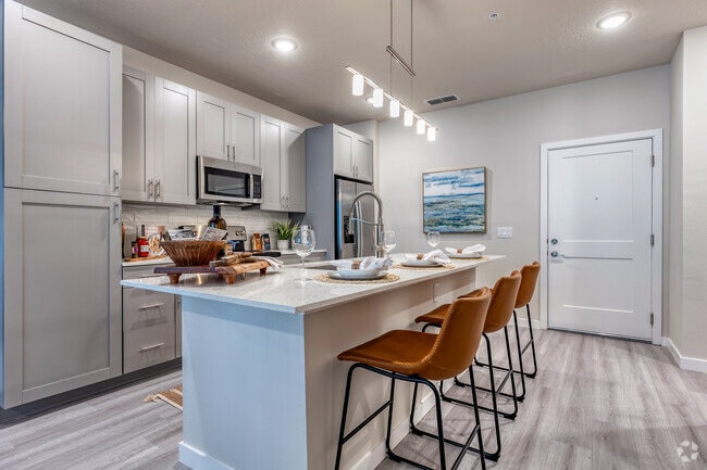 The Pointe at Lakewood Ranch Apartments - Lakewood Ranch, FL | After55